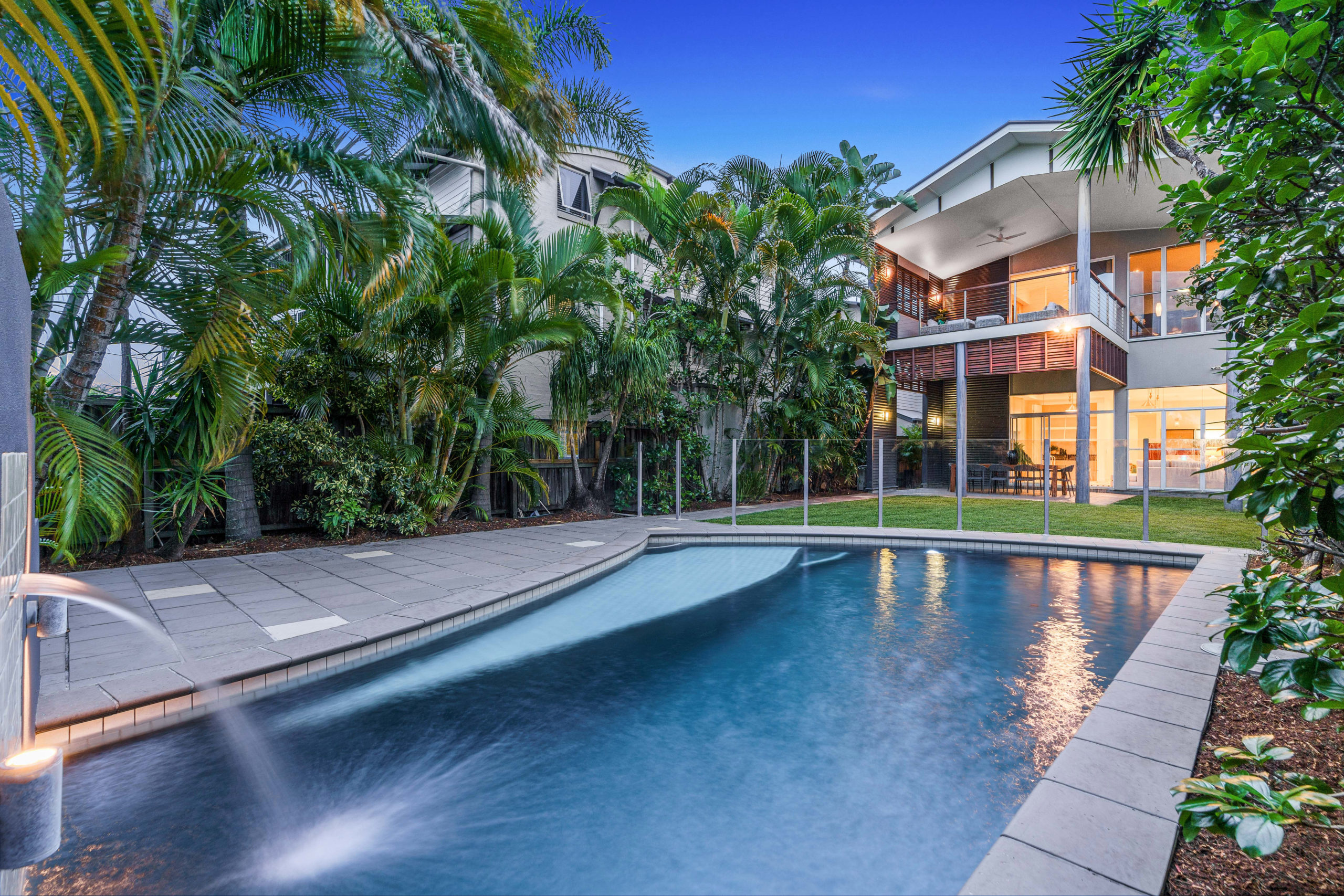 174 Stratton Terrace, Manly, 4179 - The Community Leader and Real ...